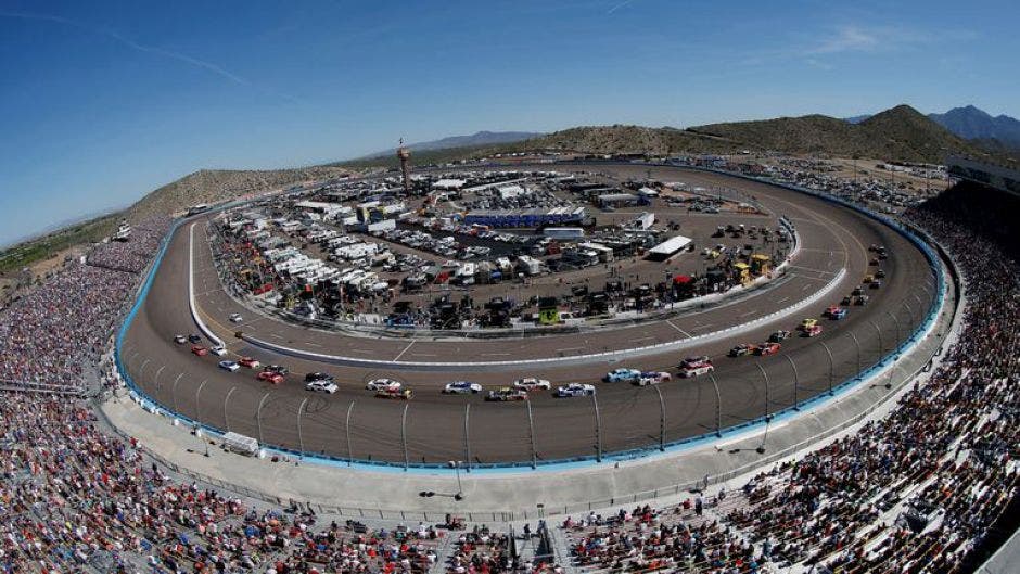 Phoenix Raceway moving start-finish line, other major changes for 2018 ...