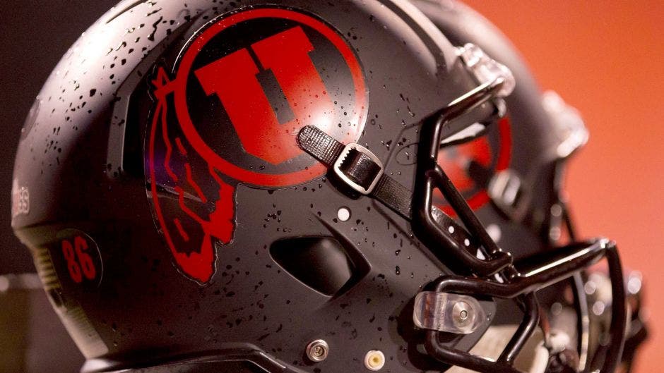 PHOTO: Utah wears special 9/11 decals on their helmets | Fox News