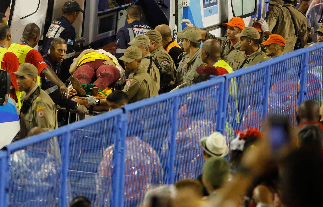 Carnival parade float crashes in Brazil, injuring 20 | Fox News