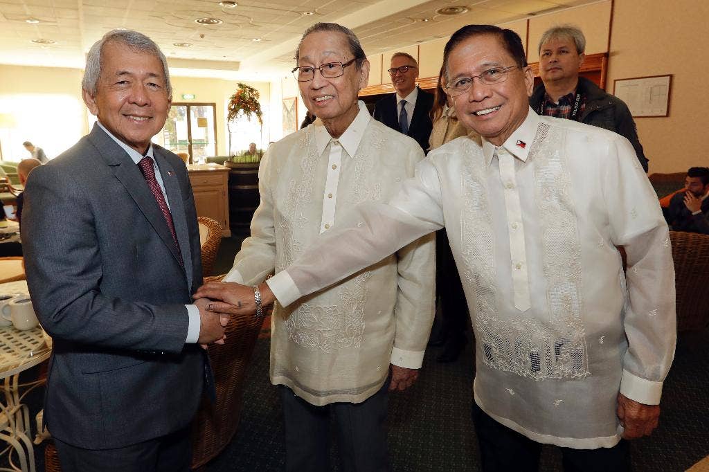 Philippines, communist rebels resume peace talks in Rome | Fox News