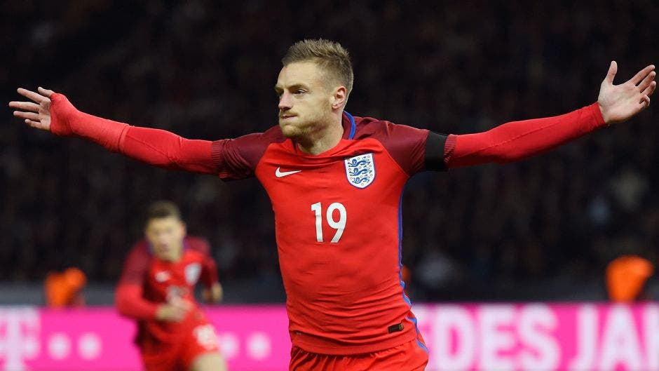 Jamie Vardy's casual backheel goal vs. Germany is simply mouthwatering ...