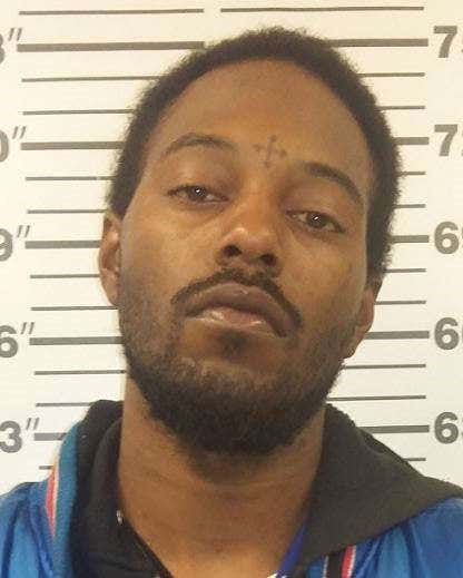 Escaped North Carolina inmate reportedly found in woods headless, naked ...