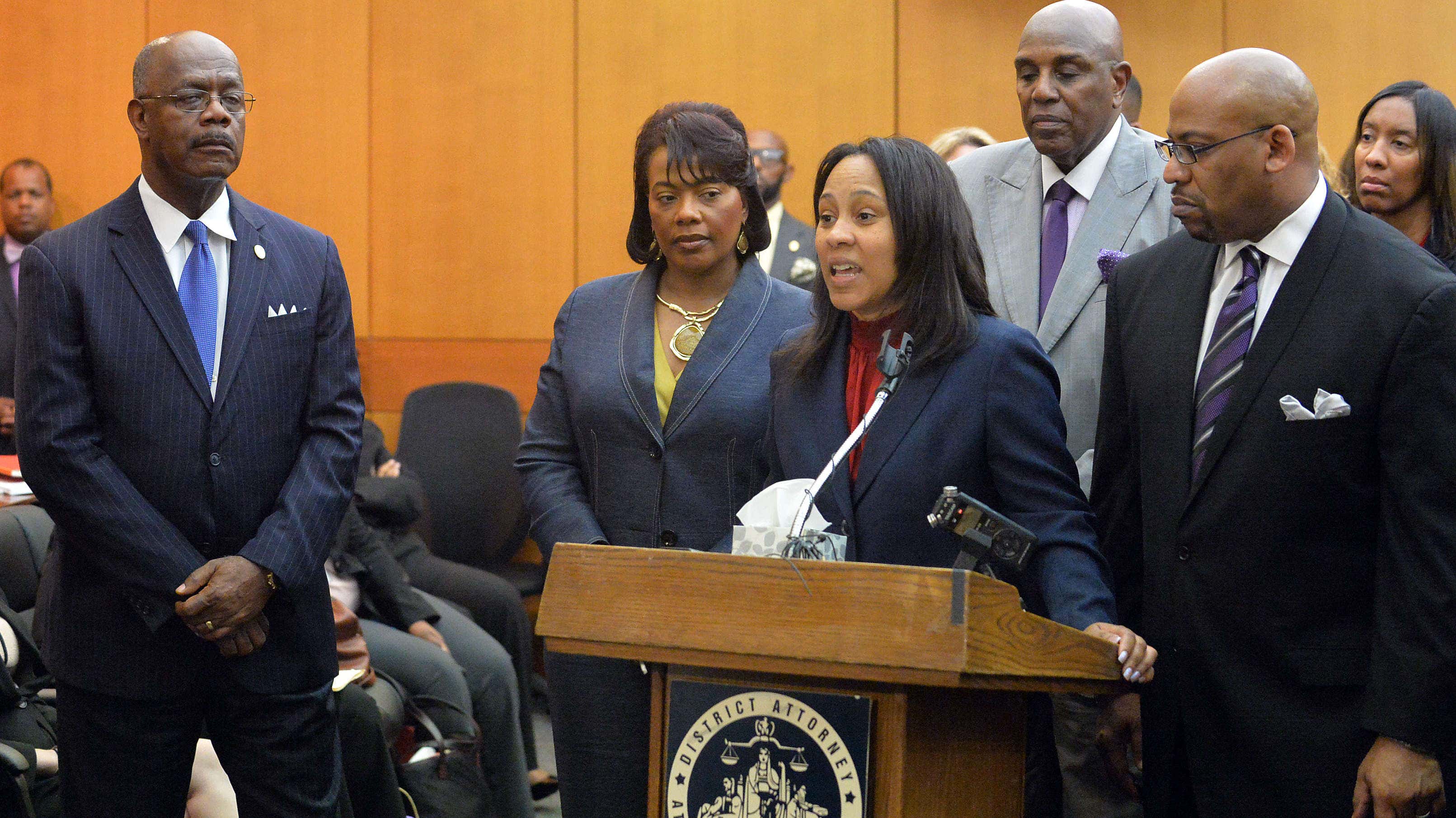 9 of 10 ex-educators in Atlanta test-cheating case receive jail time ...