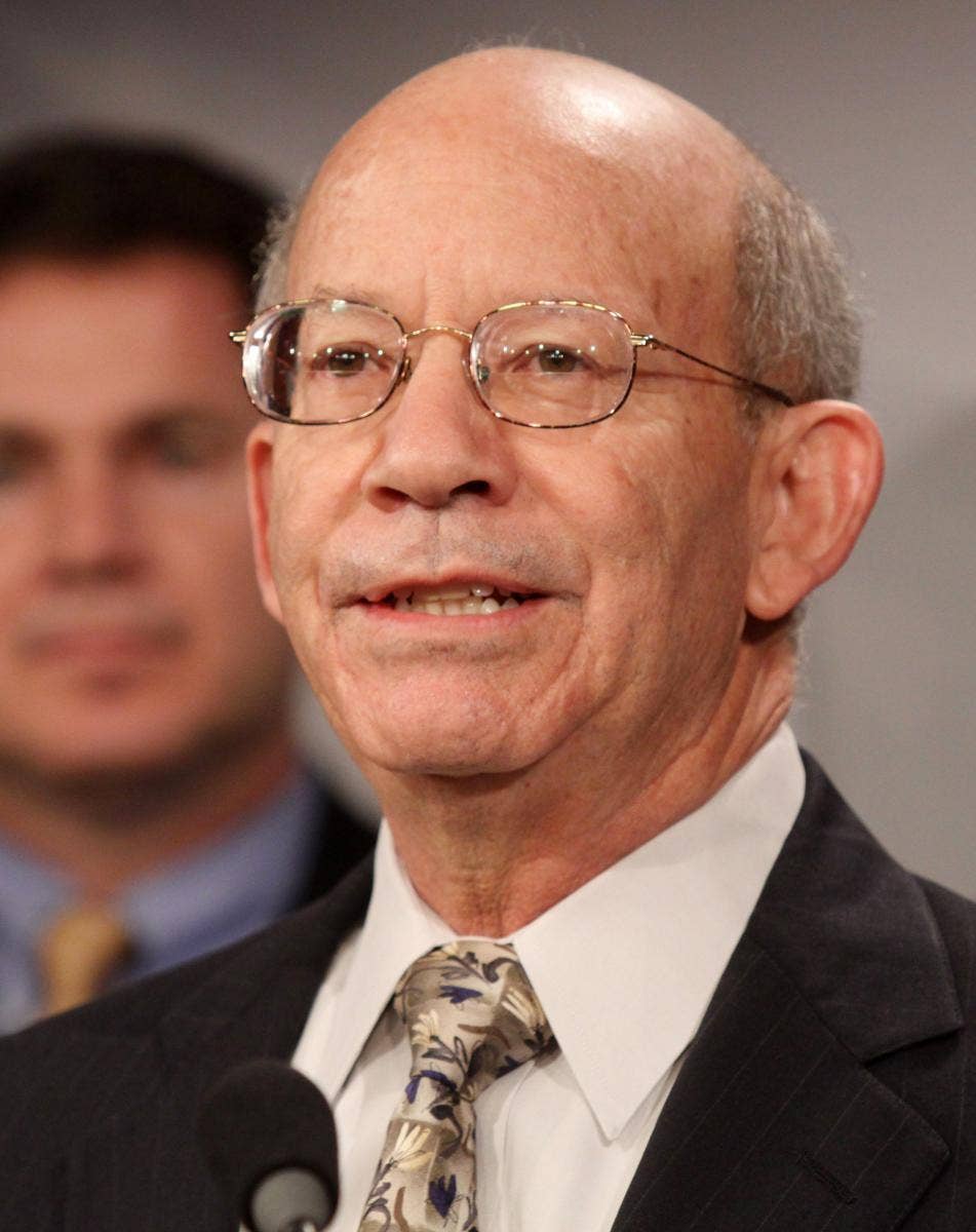 Democratic Caucus Adopts Non-binding DeFazio Plan to Keep Tax Bill Off ...