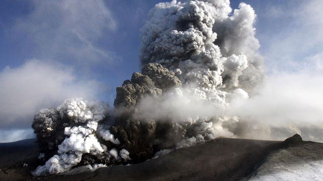 Honeywell to Test Effects of Volcanic Ash on Jet Engines | Fox News