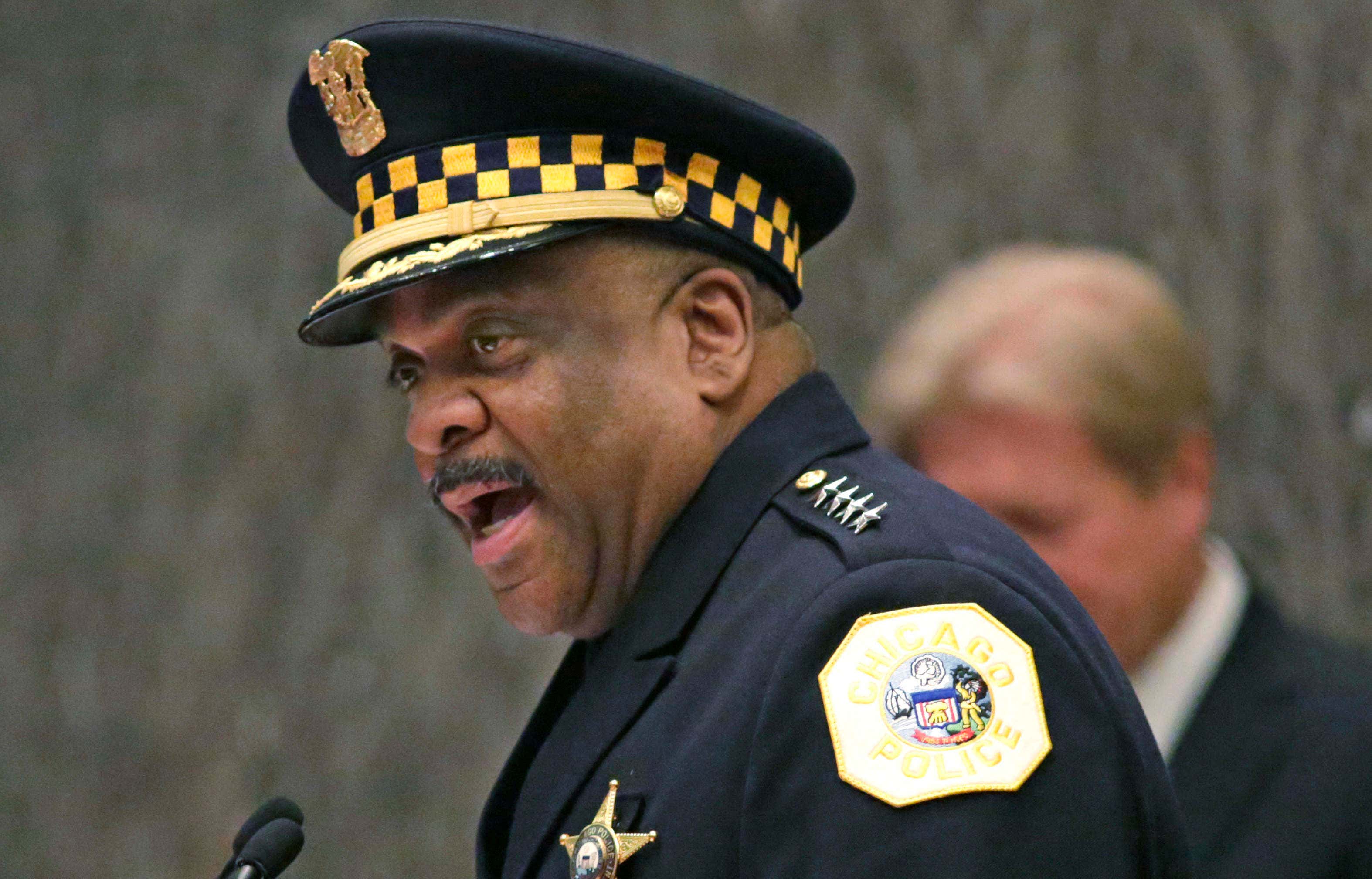 Chicago police chief demotes officer seen in stomping arrest video ...