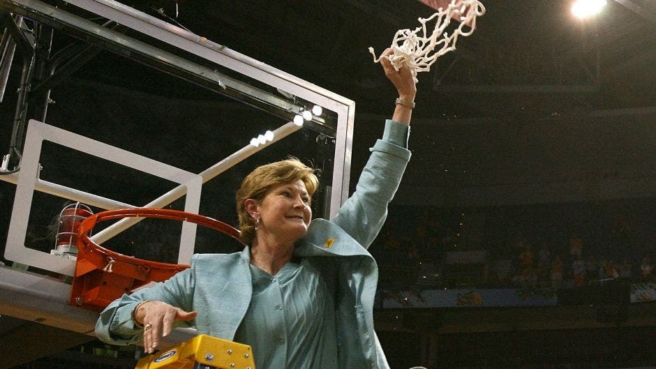 Pat Summitt's incredible career by the numbers | Fox News
