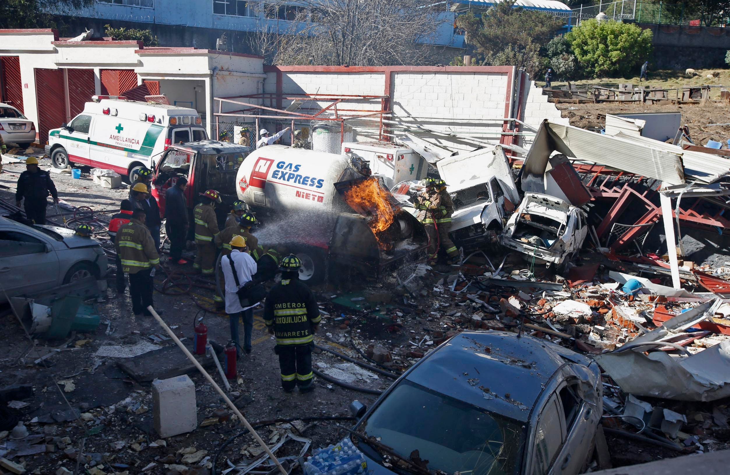 Worn bolts on gas truck caused hospital explosion in Mexico that killed ...