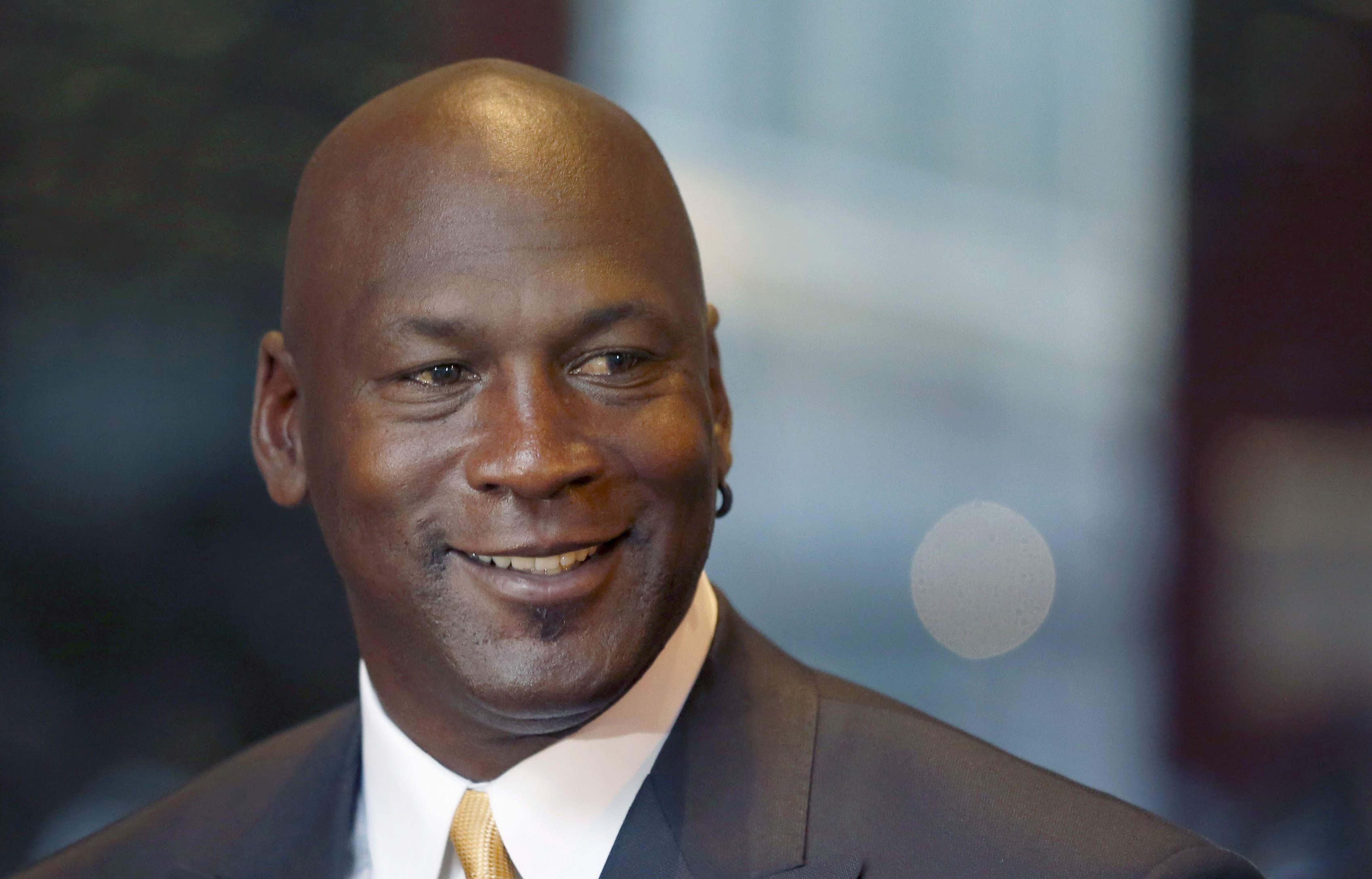 Michael Jordan speaks out on police shootings, pledges $2M to building ...
