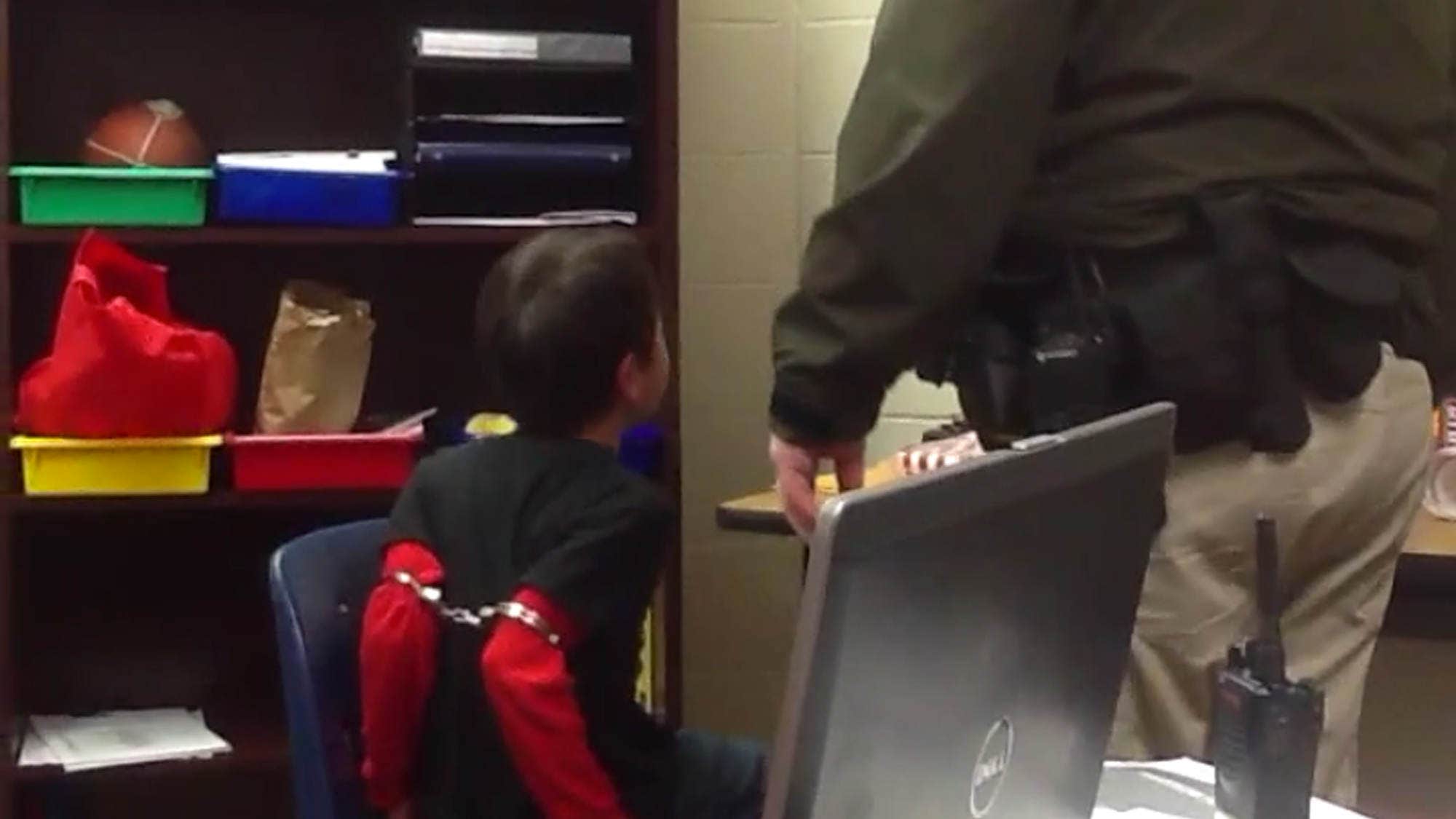 Shackling video sparks fierce debate on school discipline | Fox News