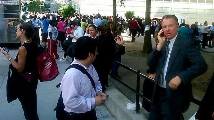 Quake Exposes Post-9/11 Cracks in Cellphone Coverage, Emergency ...