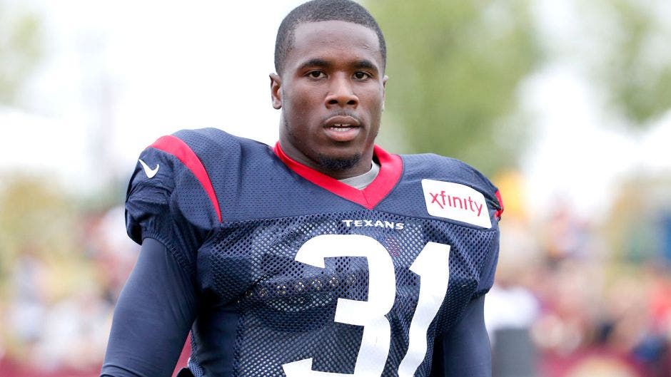 Texans bring back 'Hard Knocks' favorite Charles James | Fox News