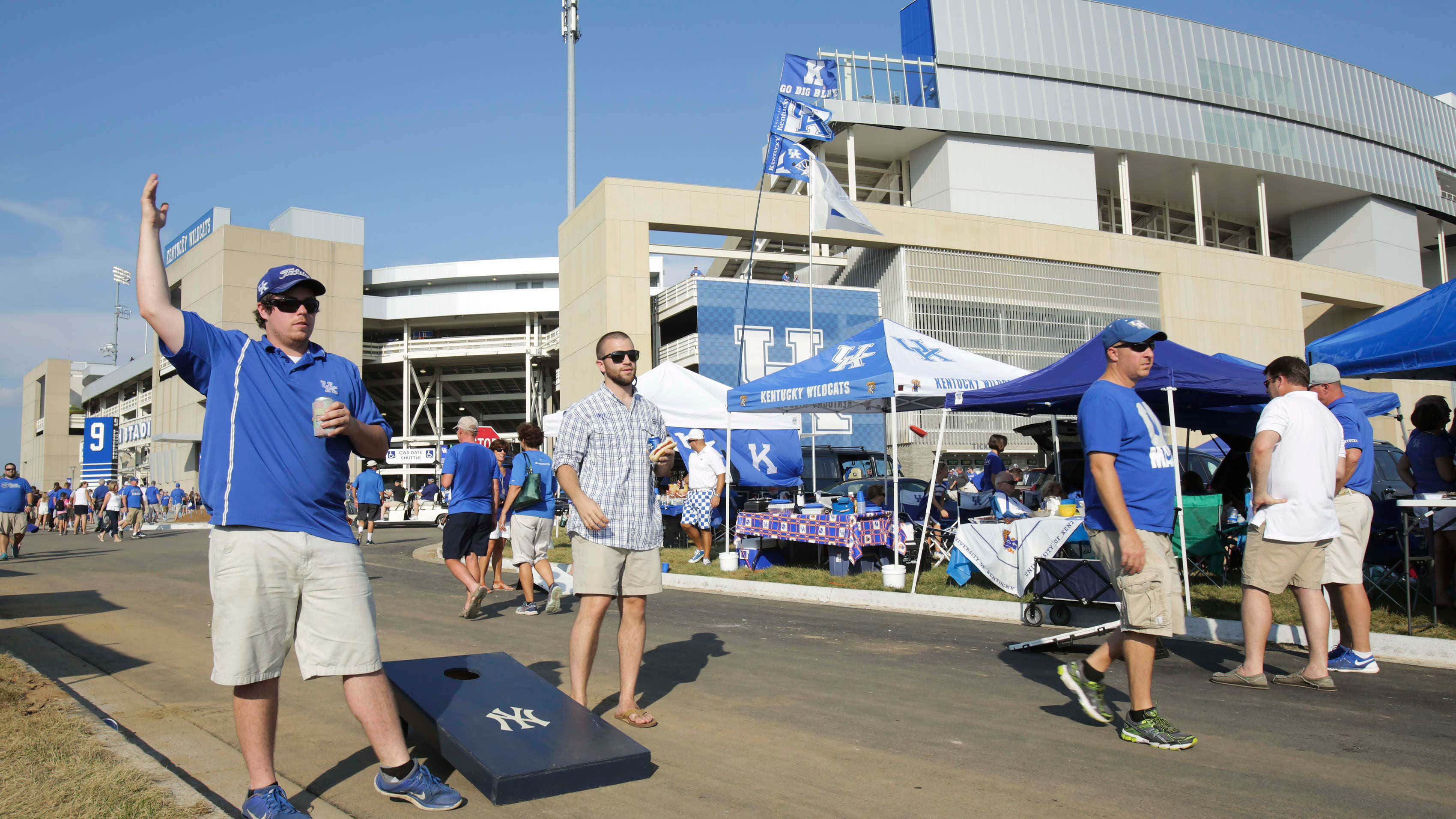 Student's drone crashes into Kentucky's Commonwealth Stadium before ...