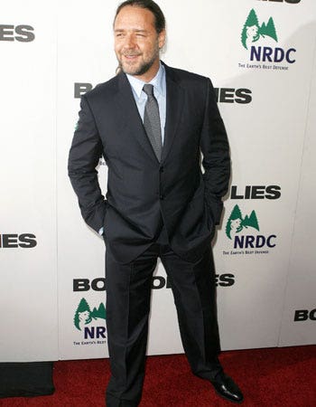 Russell Crowe Challenges Reporter Who Mocked Him to a Bike Battle | Fox ...