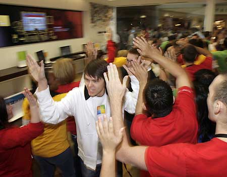 Microsoft Opens First Retail Store | Fox News