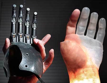 Concert Pianist Gets World's First Bionic Fingers | Fox News