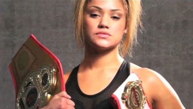 VIDEO: Pearl Gómez, una mujer que fue creciendo a golpes | Fox News