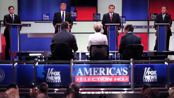 Trump deflects Fox questions, rivals fail to capitalize in Detroit ...