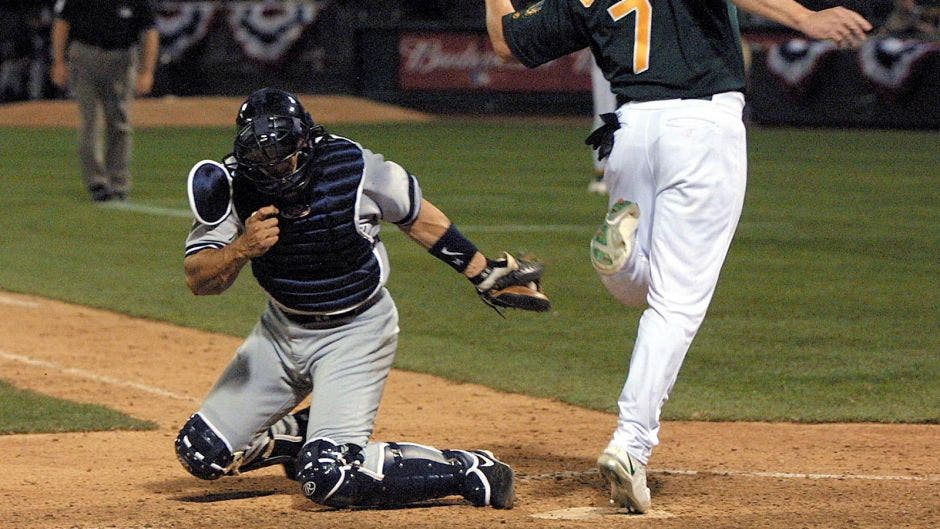 15 years ago today, Derek Jeter made 'one of the most amazing plays you ...
