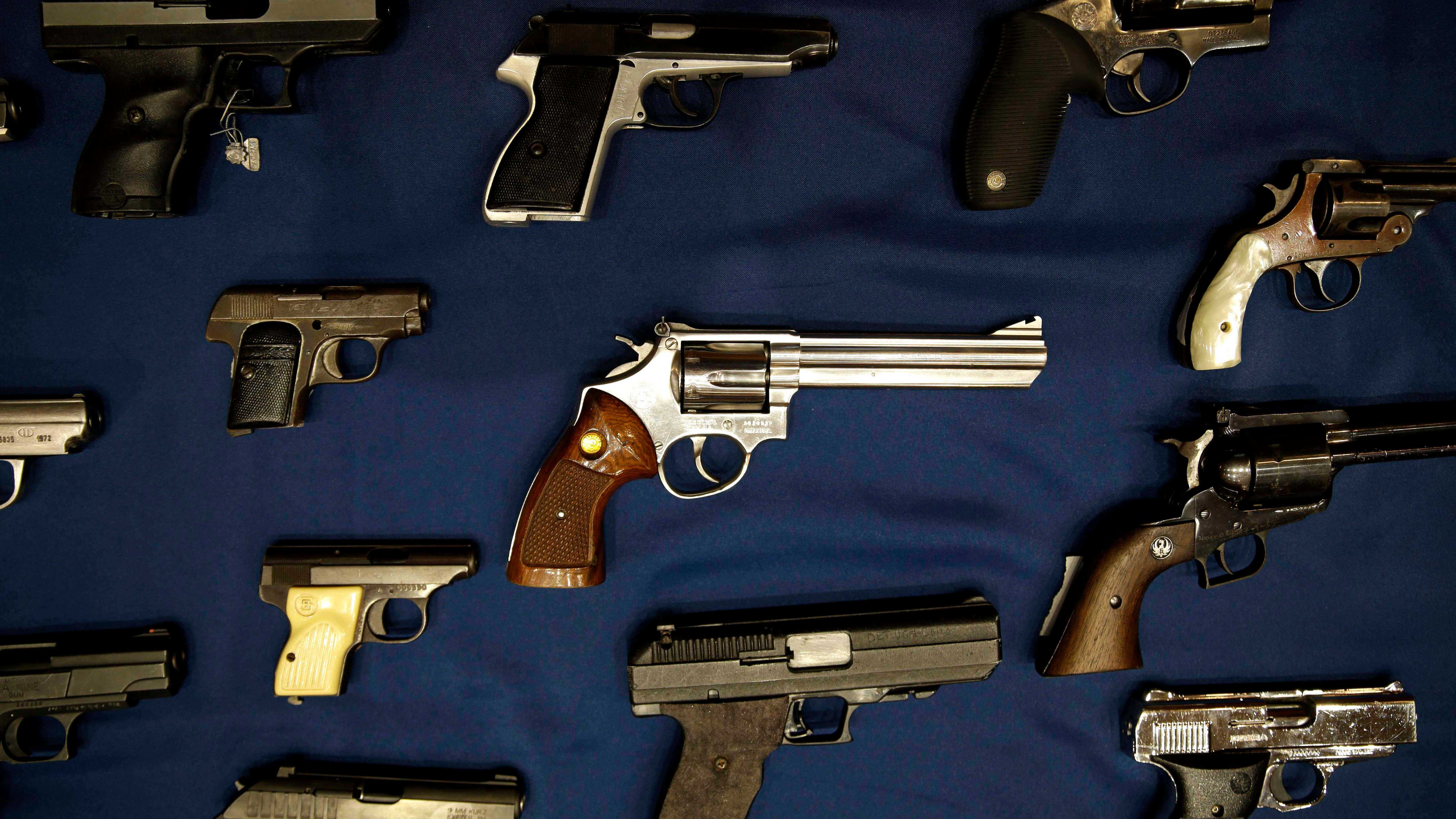 6 men arrested after selling weapons to undercover officers in New York ...