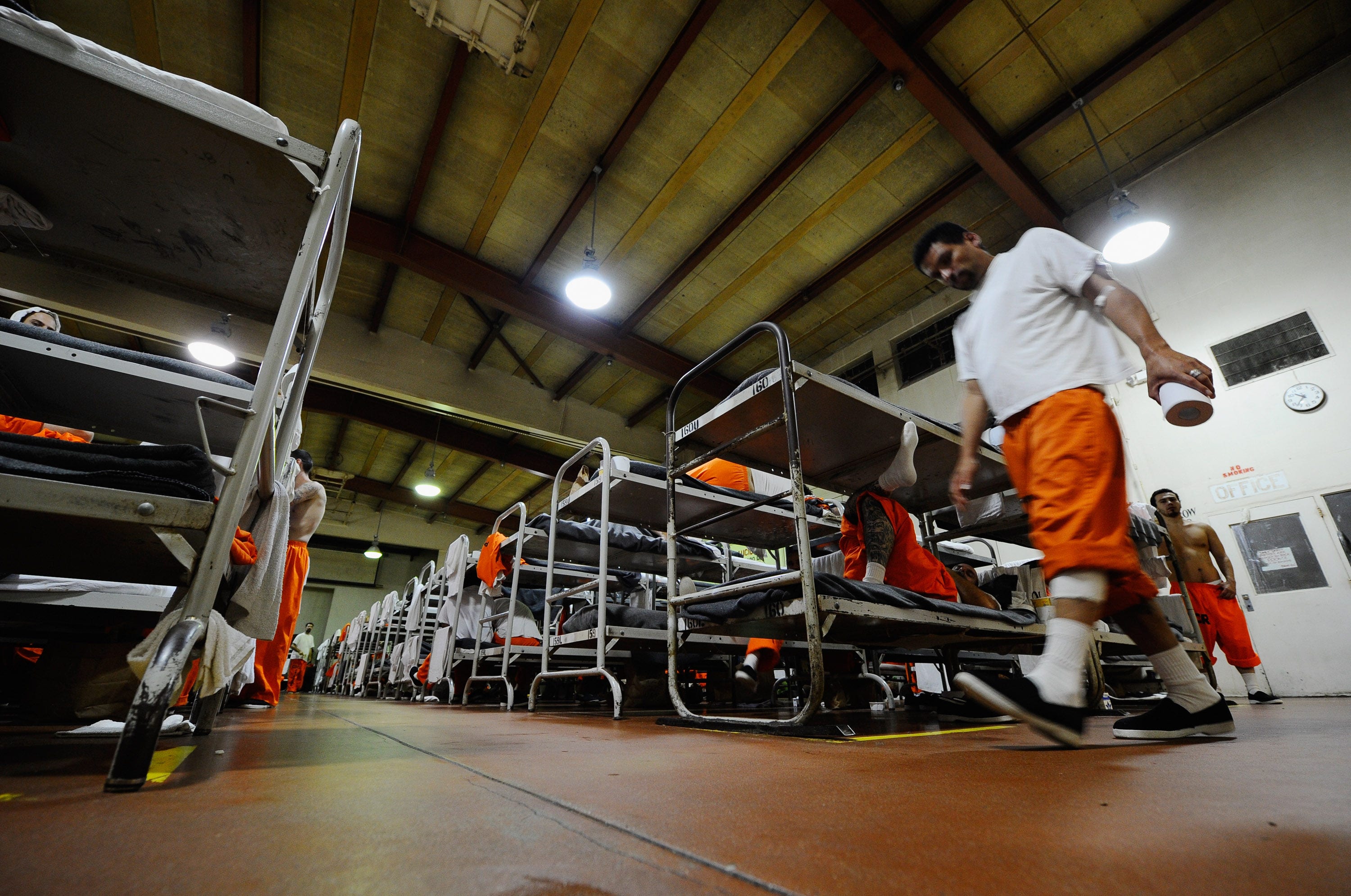 Arizona Inmate Kills Cell Mate To Stay In Jail And Avoid Deportation