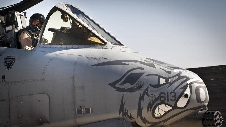 Military group enters dogfight over A-10 jet retirement | Fox News