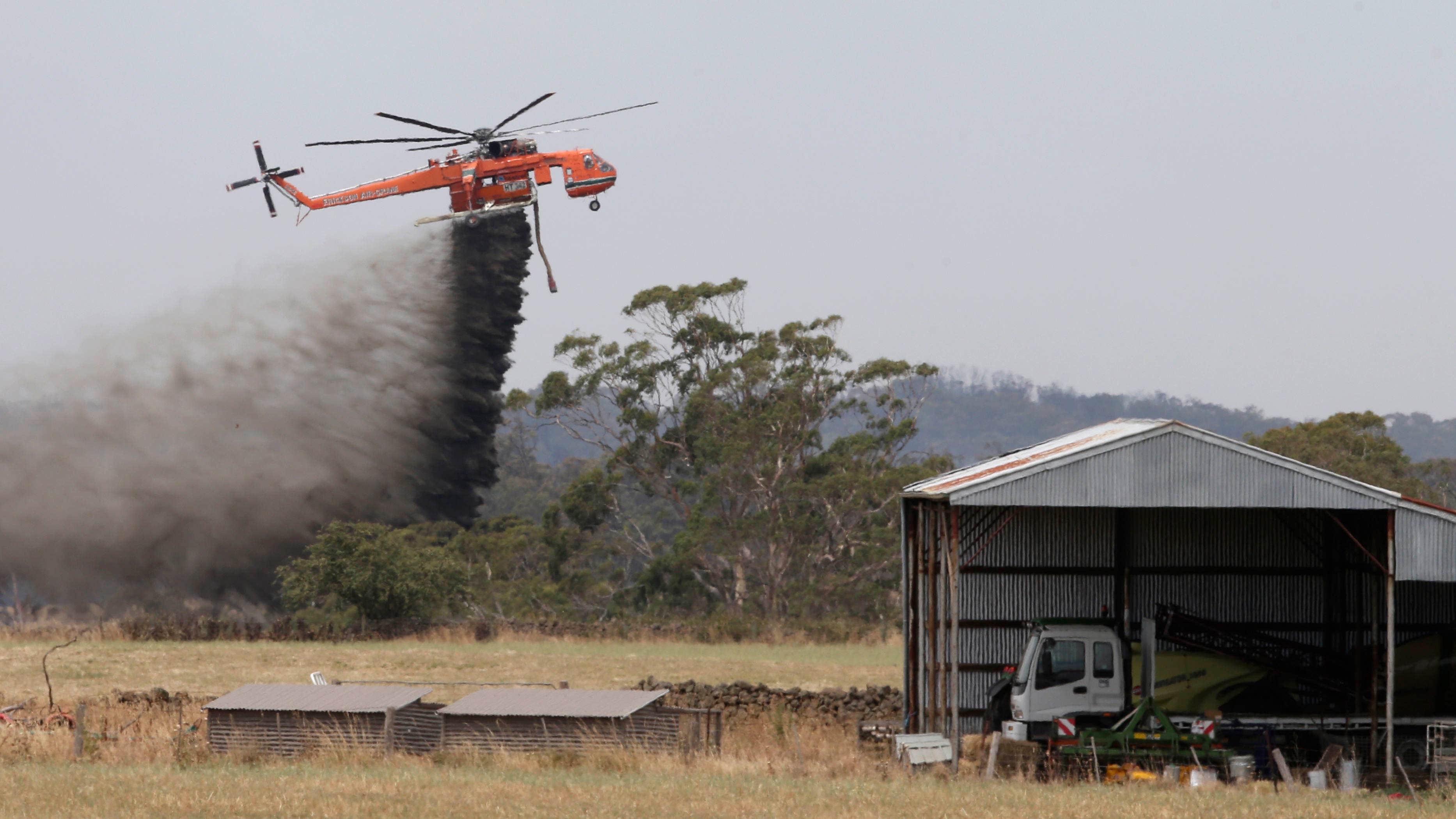 More than 100 homes destroyed in Australia wildfire | Fox News