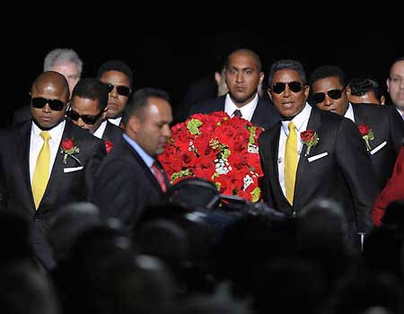 LAPD Chief: Jackson Case Could Turn Criminal | Fox News