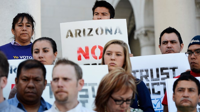 Mexican woman becomes first person to challenge Arizona's immigration ...