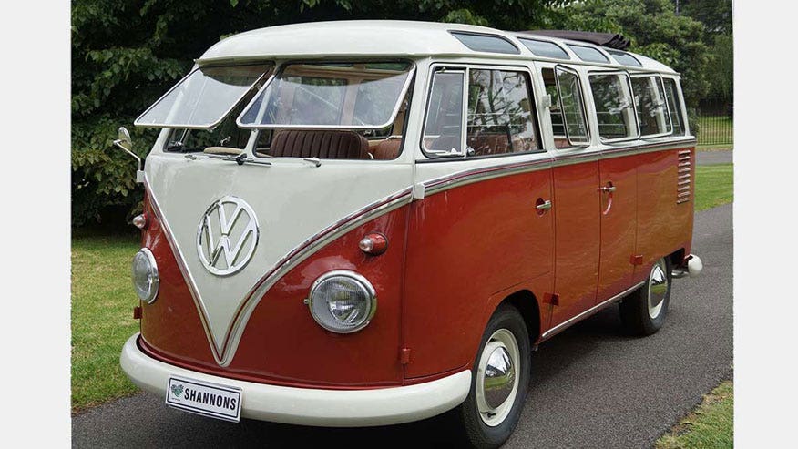 Classic Volkswagen Type 2 Samba bus sells for $157,000 | Fox News