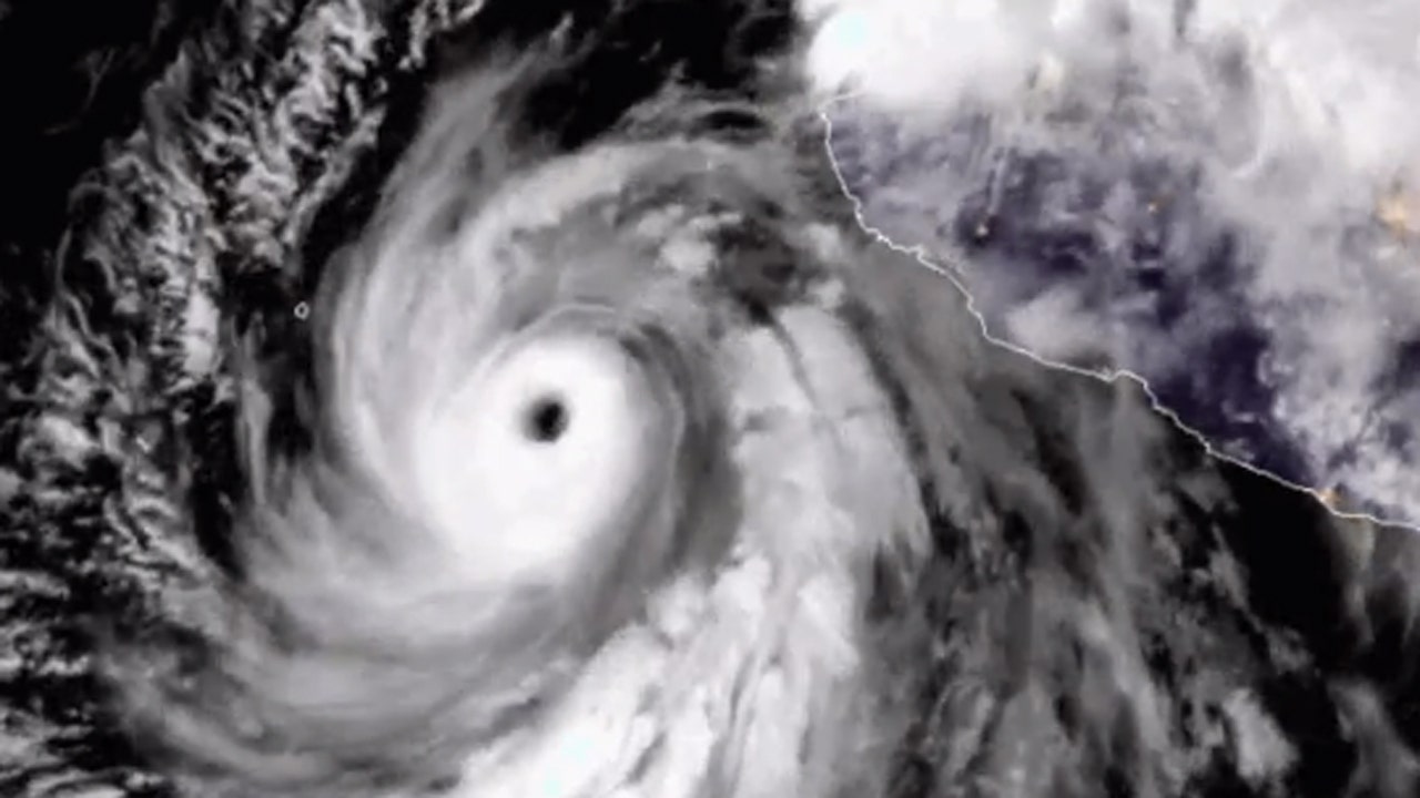 Hurricane Bud now a Category 3 storm, forecast to weaken before hitting ...