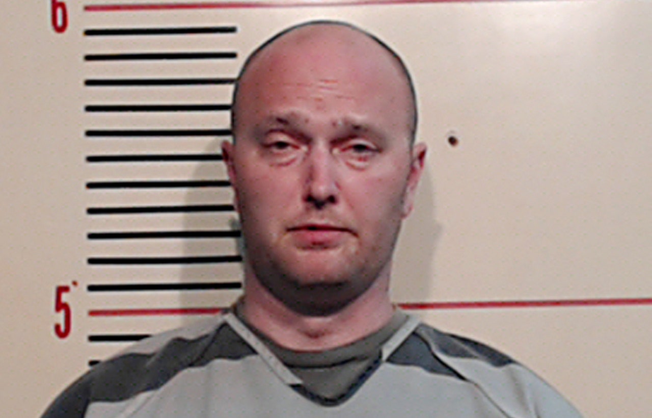 Jordan Edwards case: Texas officer facing murder charge free on bail ...