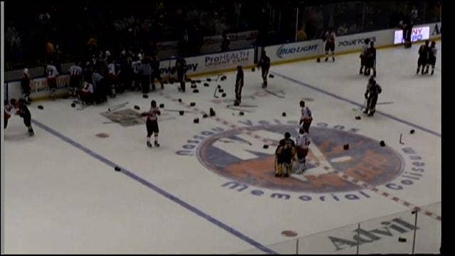 Bench-clearing brawl breaks out during charity hockey game between NYPD ...