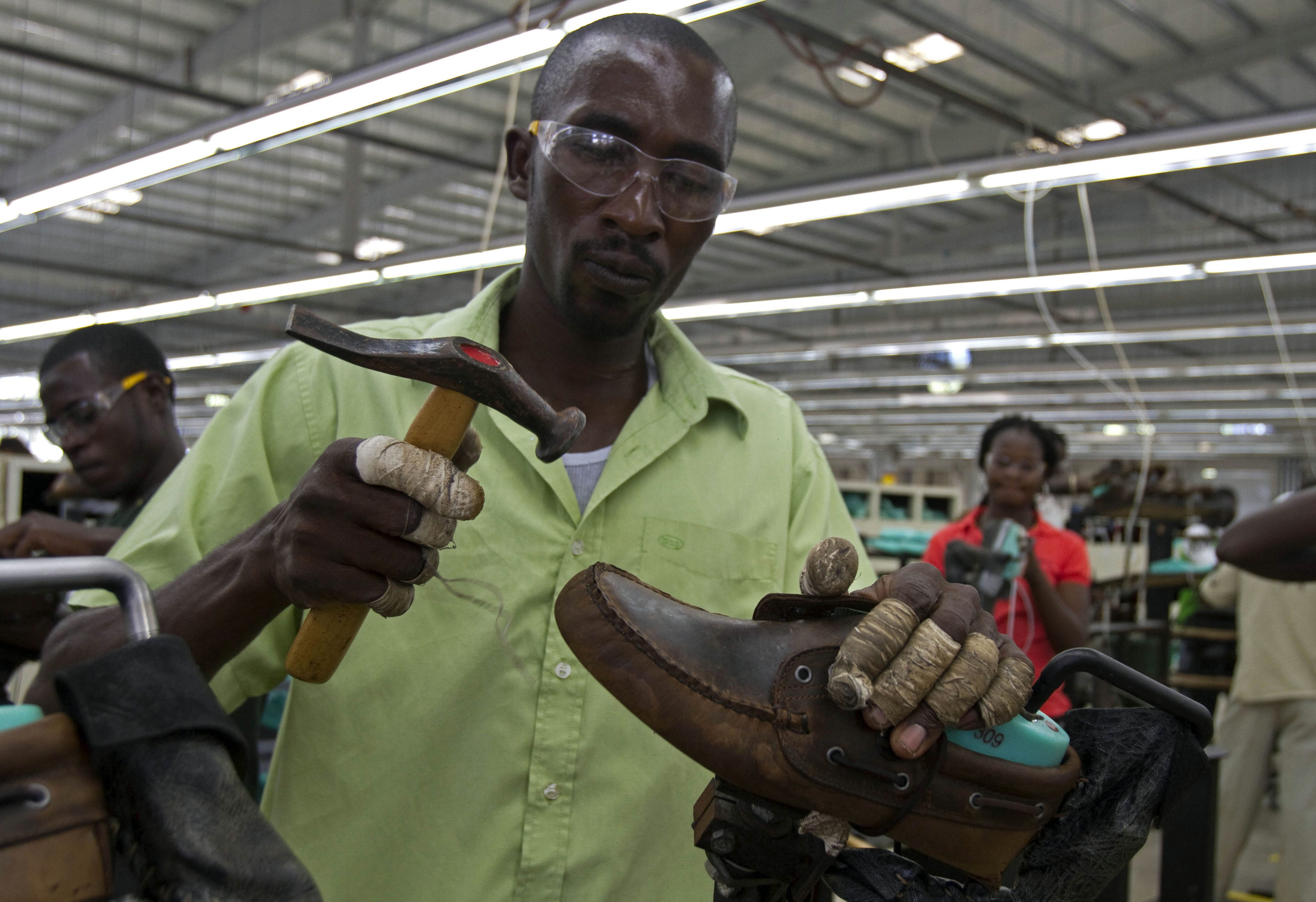 Labor group says Haiti factories unsafe, lacking toilets, dining areas ...