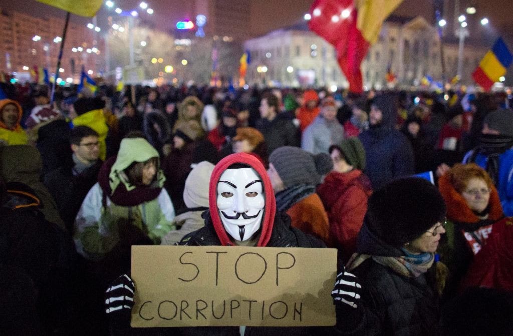 Romania: 13th day of govt protests draw tens of thousands | Fox News