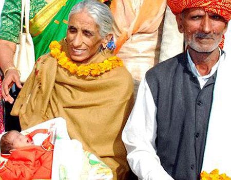 World's Oldest New Mom Dying After IVF Pregnancy at Age 72 | Fox News