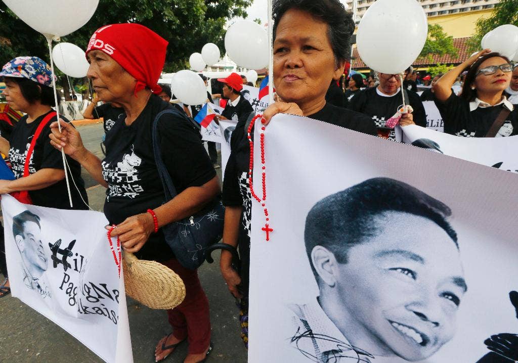 Dictator Ferdinand Marcos can be buried at heroes' cemetery, court ...