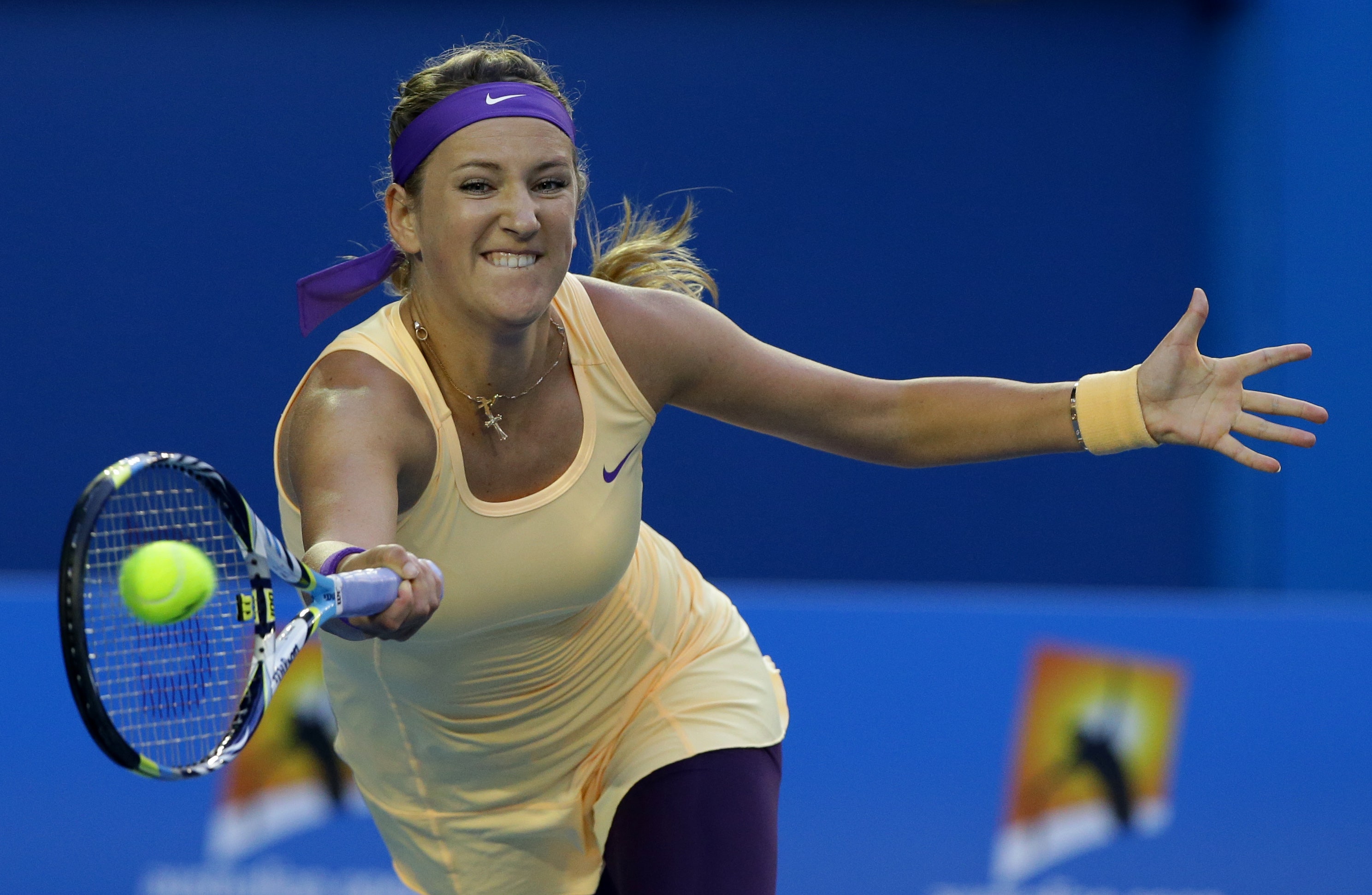 Azarenka beats Li Na in dramatic final, claims successive Australian ...