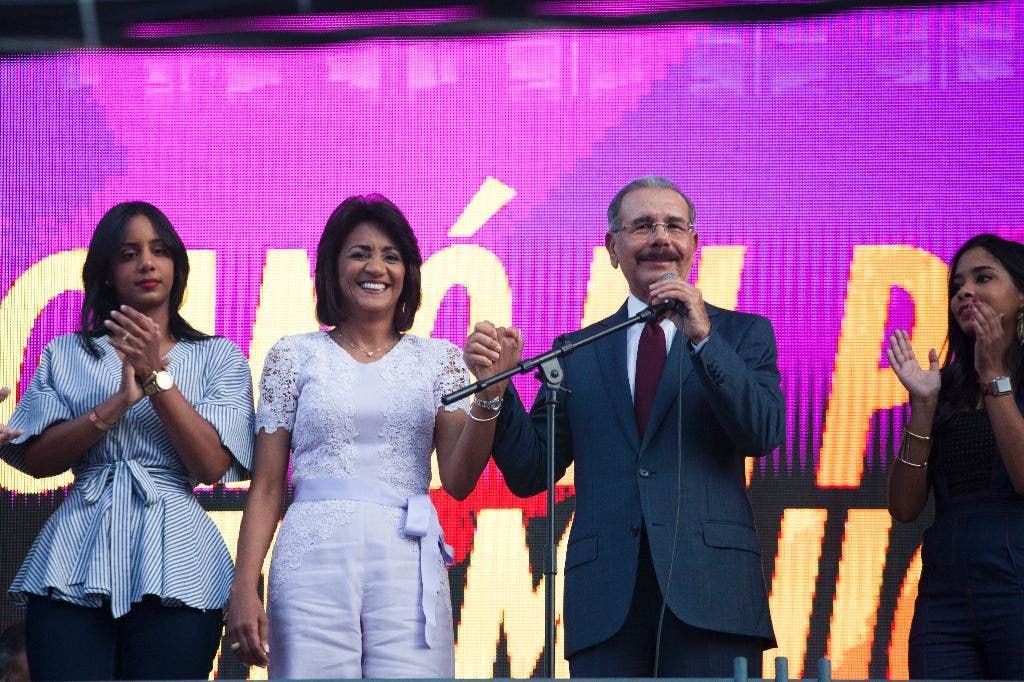 Dominican leader assumes 2nd term, pledges tech revolution | Fox News