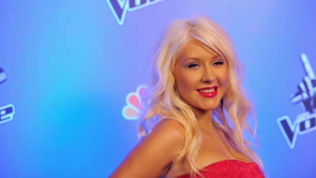 The Voice: With Raquel Castro, Christina Aguilera Gets Big Vocals in ...