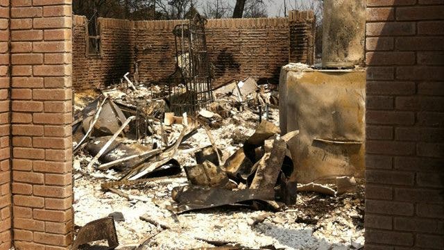 Wildfires Rage in Texas; Thousands Evacuated | Fox News