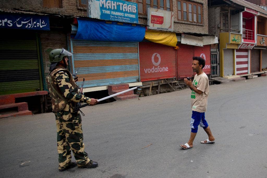 Kashmir residents struggle under India security lockdown | Fox News