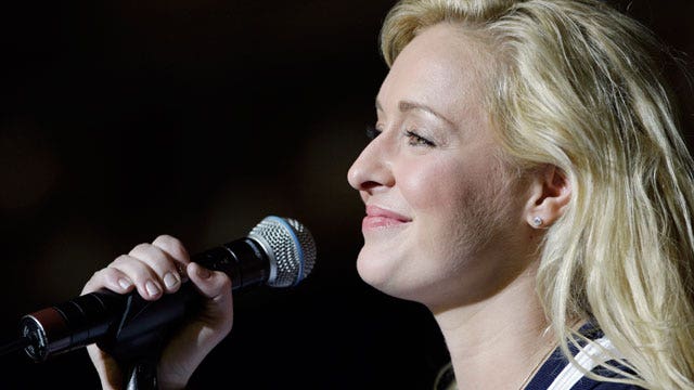 Country Singer Mindy McCready Reportedly Can't Return to Florida Court ...