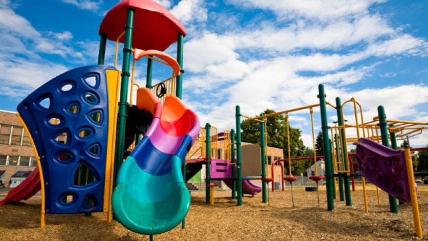 Poll: Most Americans Want to Criminalize Pre-Teens Playing Unsupervised ...