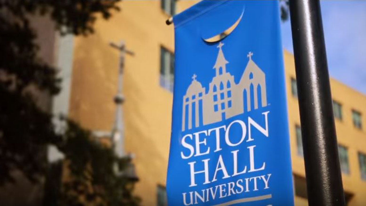 Seton Hall student dies in parking garage fall | Fox News