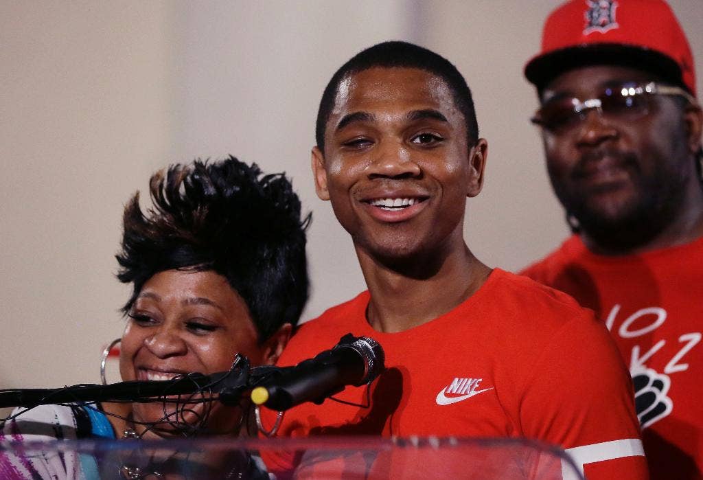 Murder case dismissed against Detroit man who served 8 years | Fox News