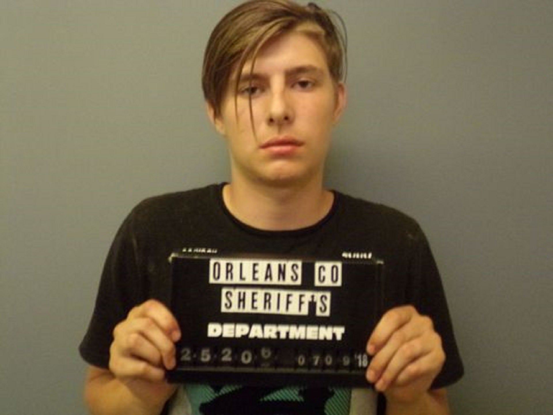 New York teen stabs sleeping grandmother, steals $23, cops say | Fox News