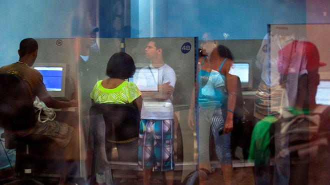 U.S. Bloggers, Techies Target Woeful Cuban Digital Infrastructure In ...