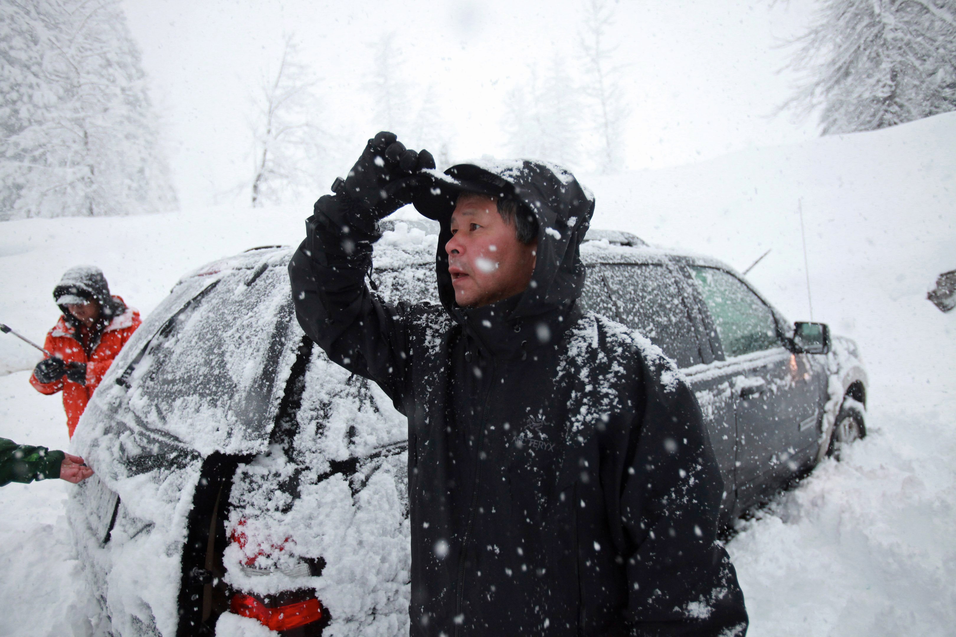 Wash. state searchers await safer conditions to recover body of ...