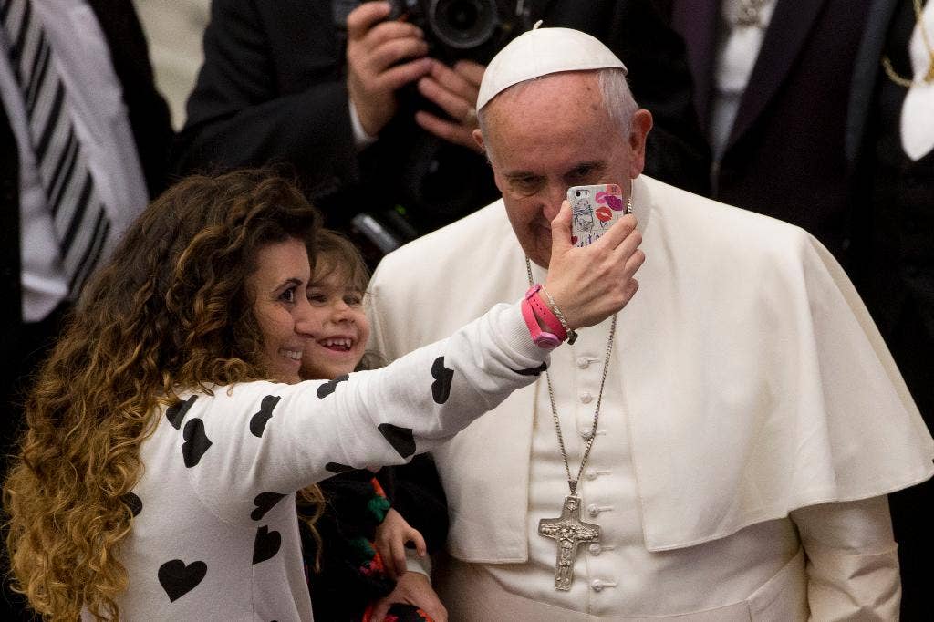 Pope praises big families after breeding 'like rabbits' remark made ...